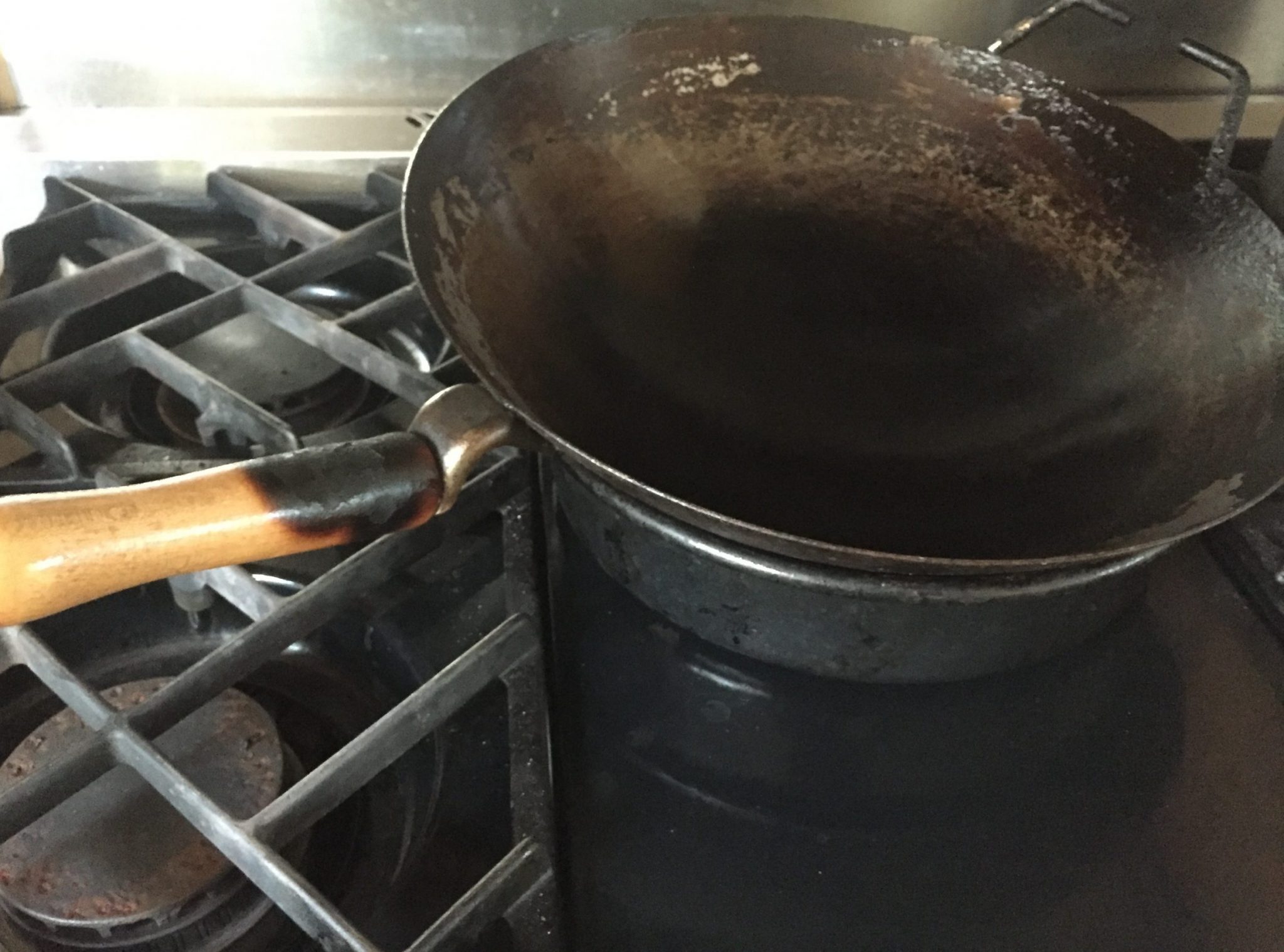Essential cookware & utensils for Chinese cooking - sammywongskitchen