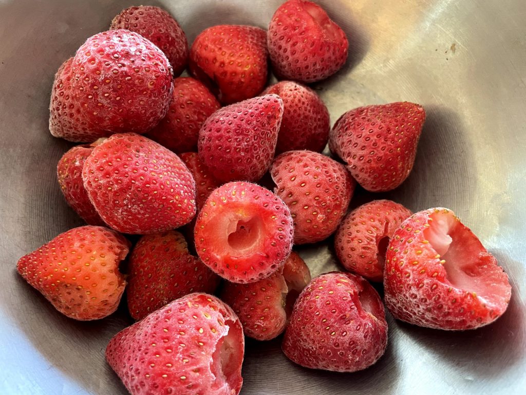 EASY NO-BAKE BERRY MELLO - sammywongskitchen