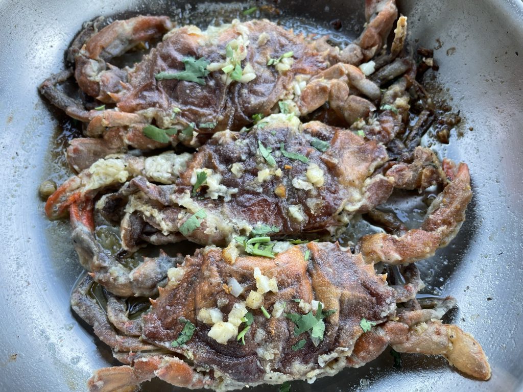 SOFT SHELL CRAB with SAVORY BUTTER and HERBS - sammywongskitchen